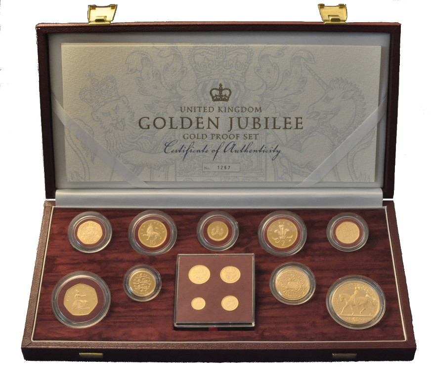 2002 Golden Jubilee, Gold Proof Coin Set with Maundy Money - £8,839